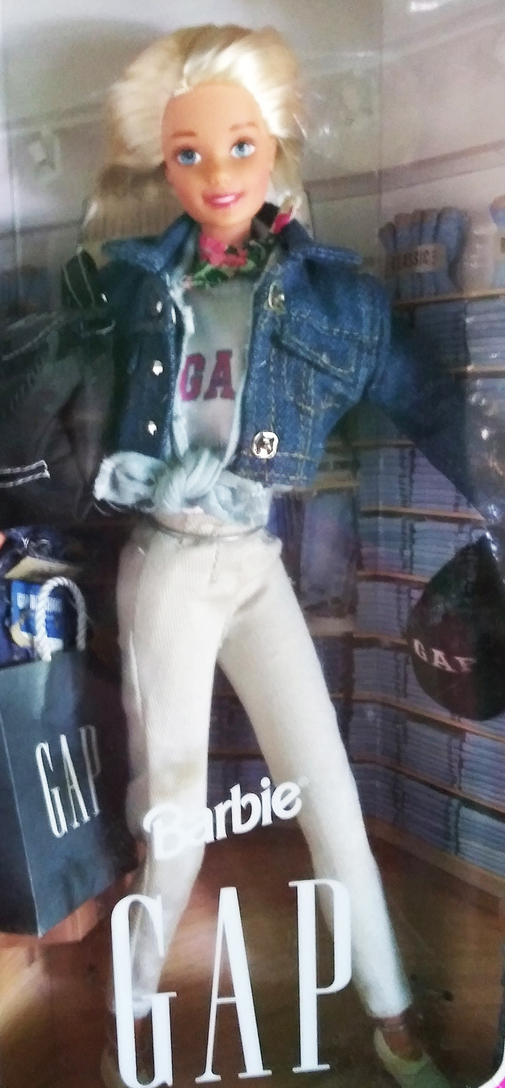 La colección Gap y Barbie promueve los valores de inclusión y ...